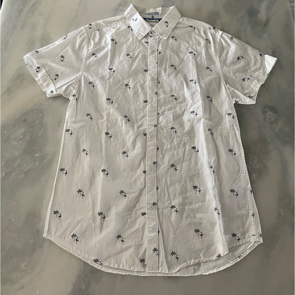 Denim & Flower | Shirts | Denim Flower Ricky Singh Button Down Shirt ...